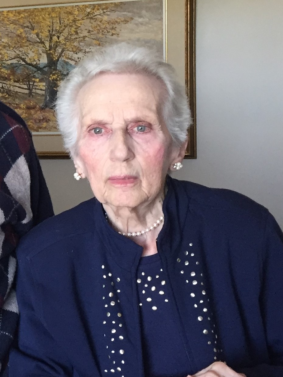 OPERA LOVER AUDREY HUBBARD HELPS KEEP THE STORY GOING - Manitoba Opera