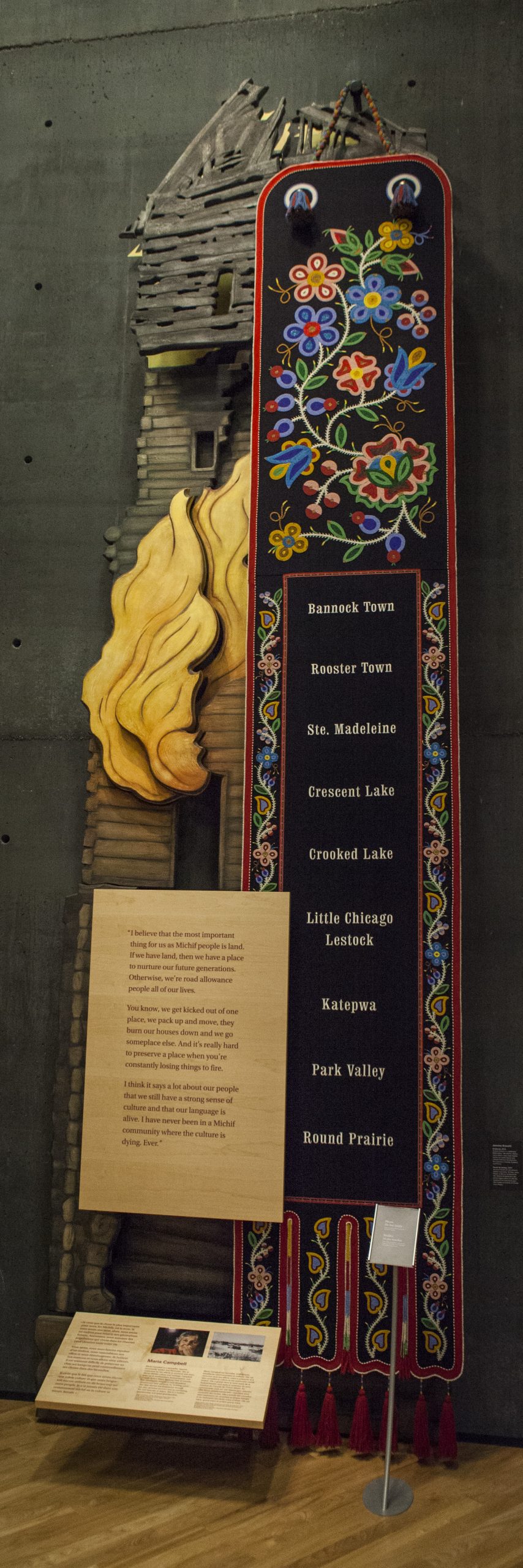 Li Keur and Recentering Women’s Voices through Beadwork - Manitoba Opera